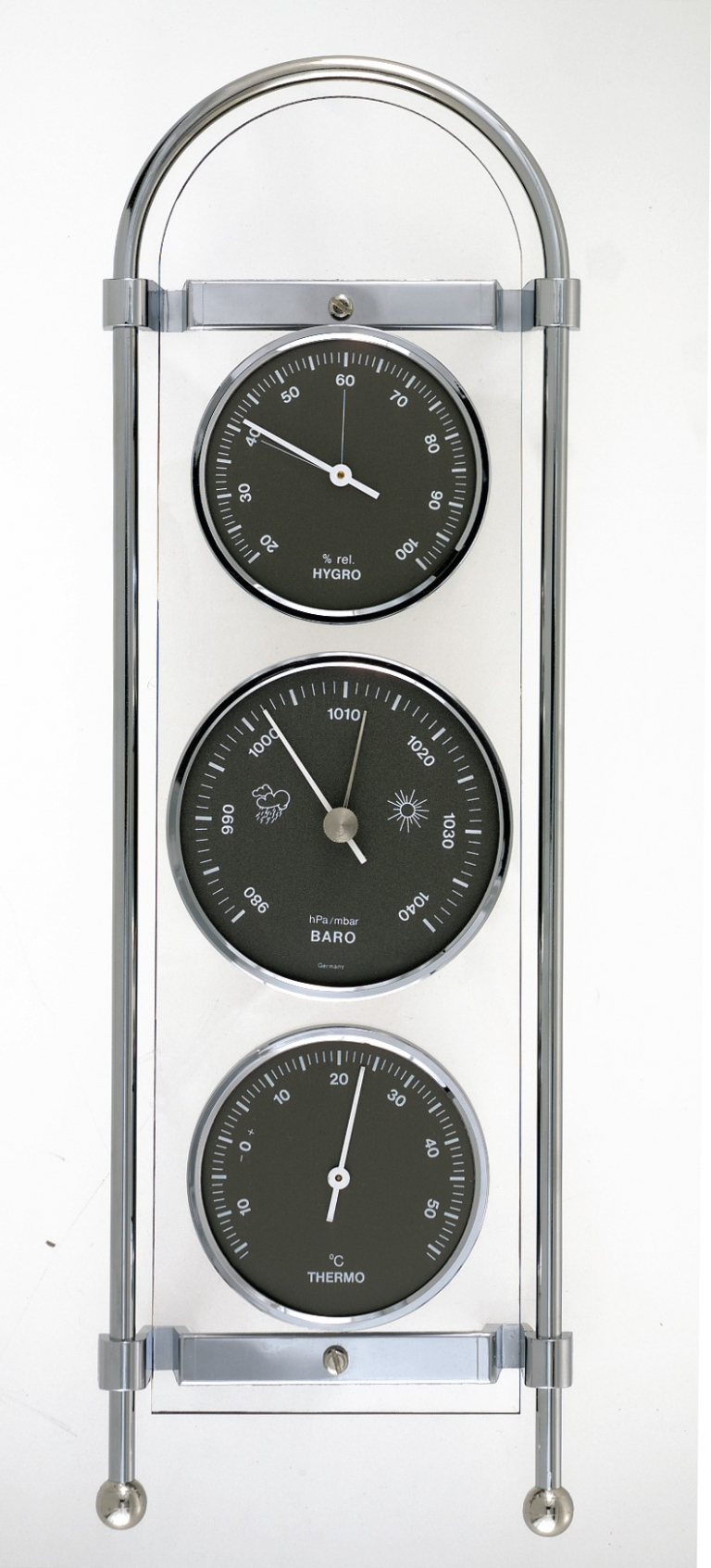 Analogue weather station with chrome frame | TFA Dostmann