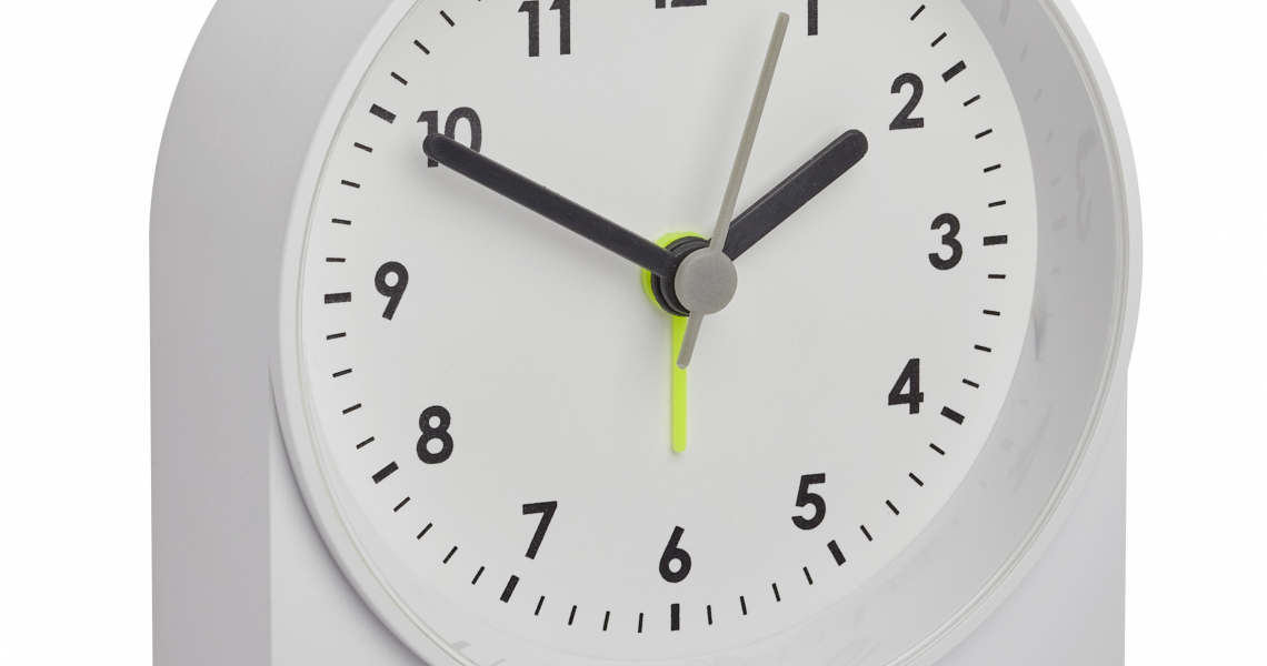 Analogue alarm clock white | TFA Dostmann